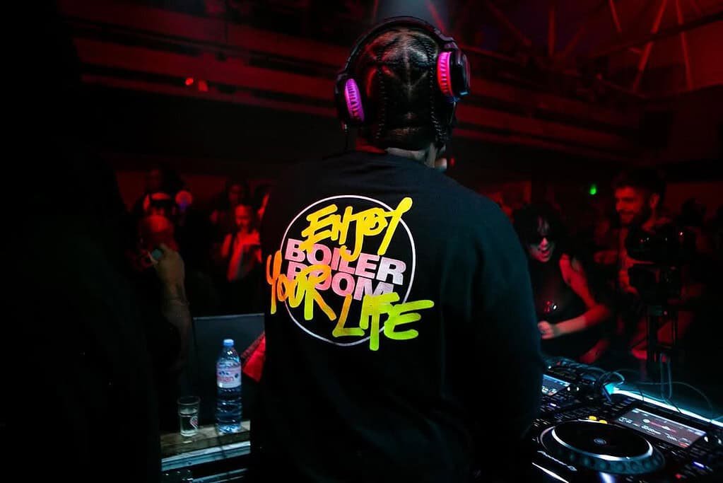 Best Boiler Room Sets: Sweaty & Unforgettable - Techno Airlines