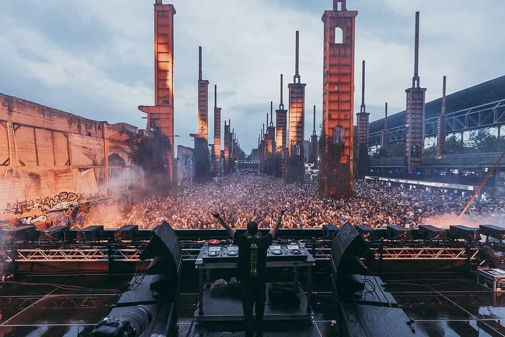 Techno Festivals in Europe (in 2025) - Techno Airlines