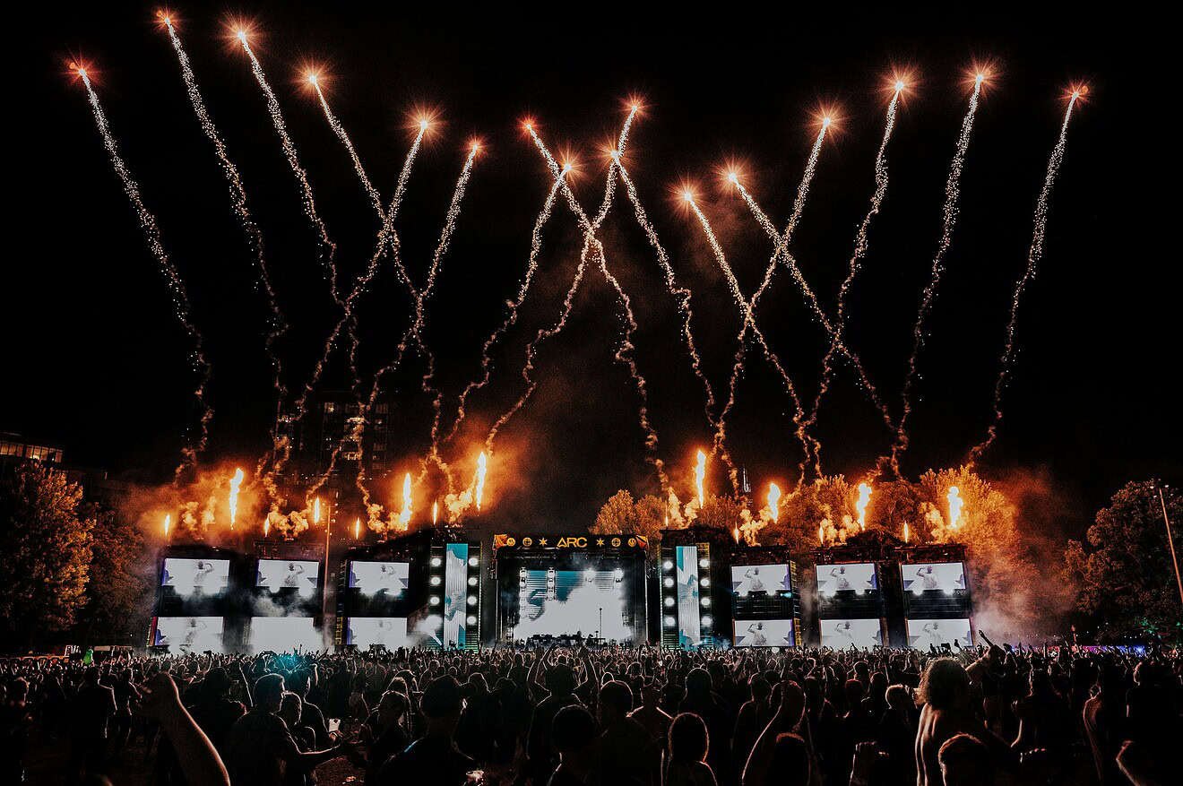 Techno Festivals in Fall 2026 - Techno Airlines
